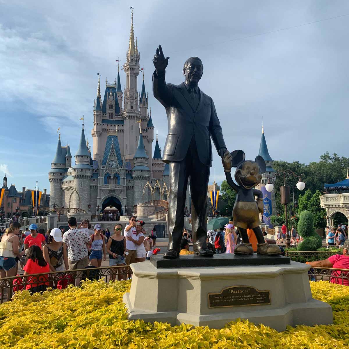 How to Plan A Magical Disney Honeymoon – The Honeymoon Edit